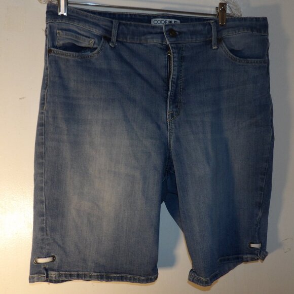 Code Bleu | Shorts | Code Bleu Chelsea Bermuda Nautical Style Shorts Sz ...